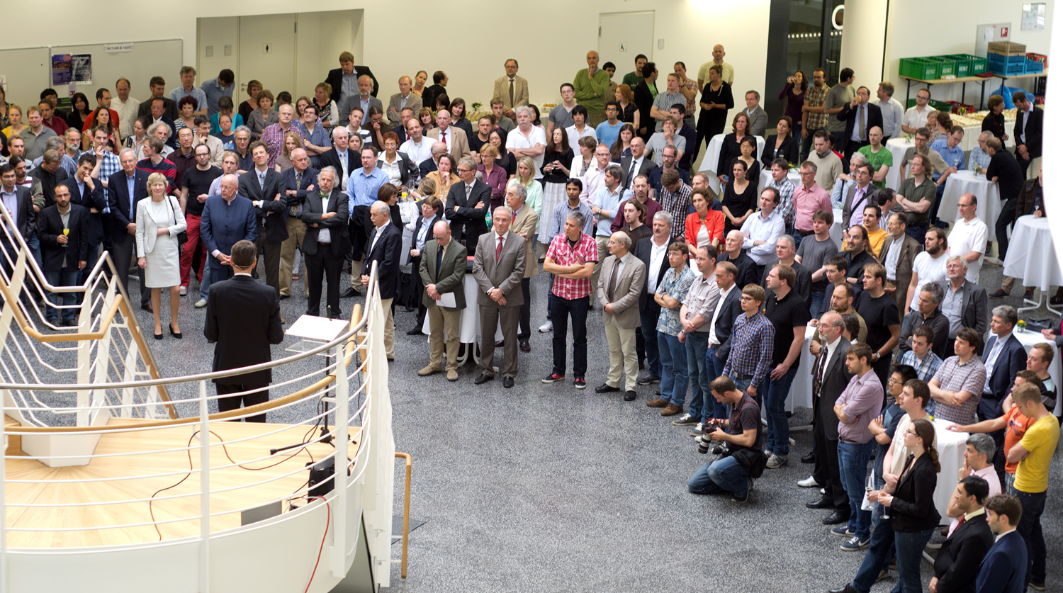 CFEL officially inaugurated | CUI – The Hamburg Centre for Ultrafast ...
